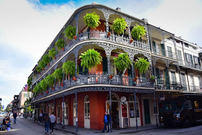 New Orleans Drunken Voodoo, Mystery, Paranormal, Supernatural and History Tour - FAQ