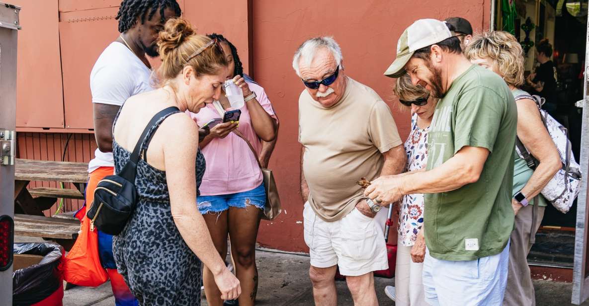 New Orleans: Garden District Food, Drinks & History Tour - Discovering the Charm of the Garden District
