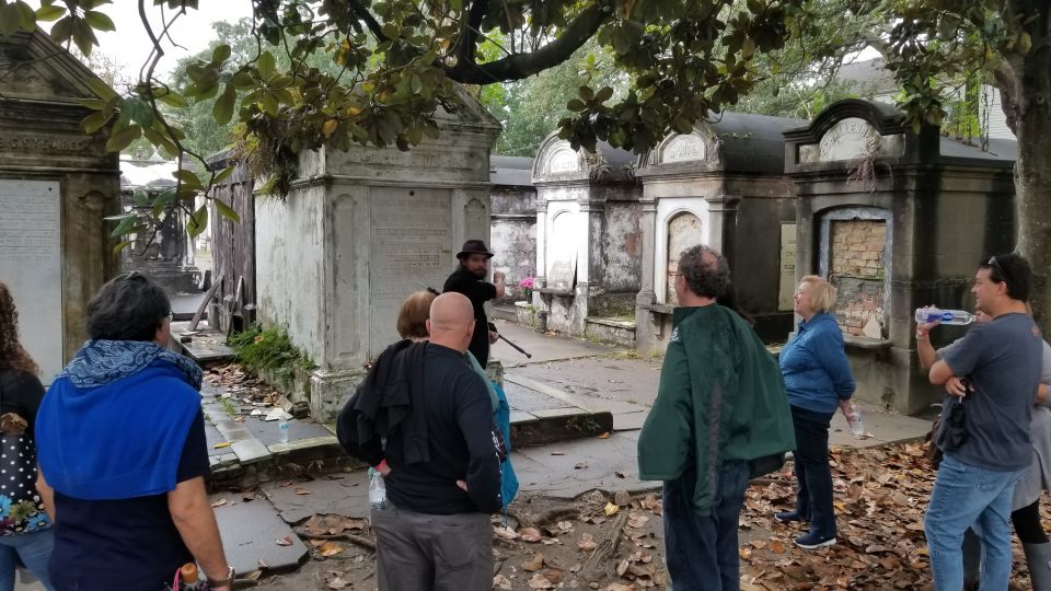 New Orleans: Garden District Tour - An Introduction to the Garden District Tour
