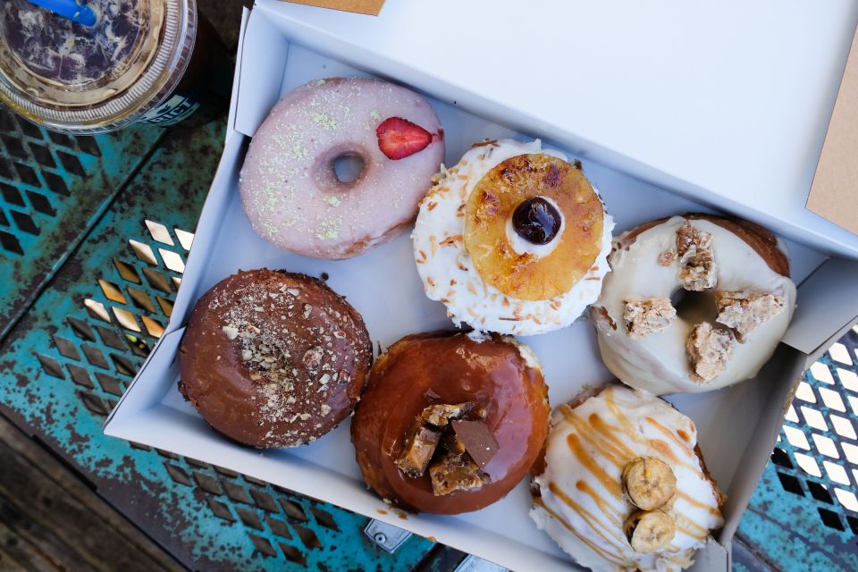 New Orleans: Guided Delicious Beignet Tour with Tastings - Strolling Along Magazine Street