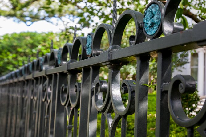 New Orleans Highlights of the Garden District Walking Tour - Is This Tour Right for You?