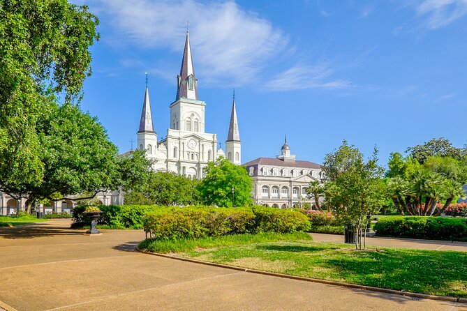 New Orleans History Tour - A Deep Dive into the French Quarters Unique Charm
