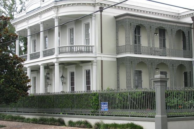 New Orleans Homes of the Rich and Famous Tour of the Garden District - Key Points