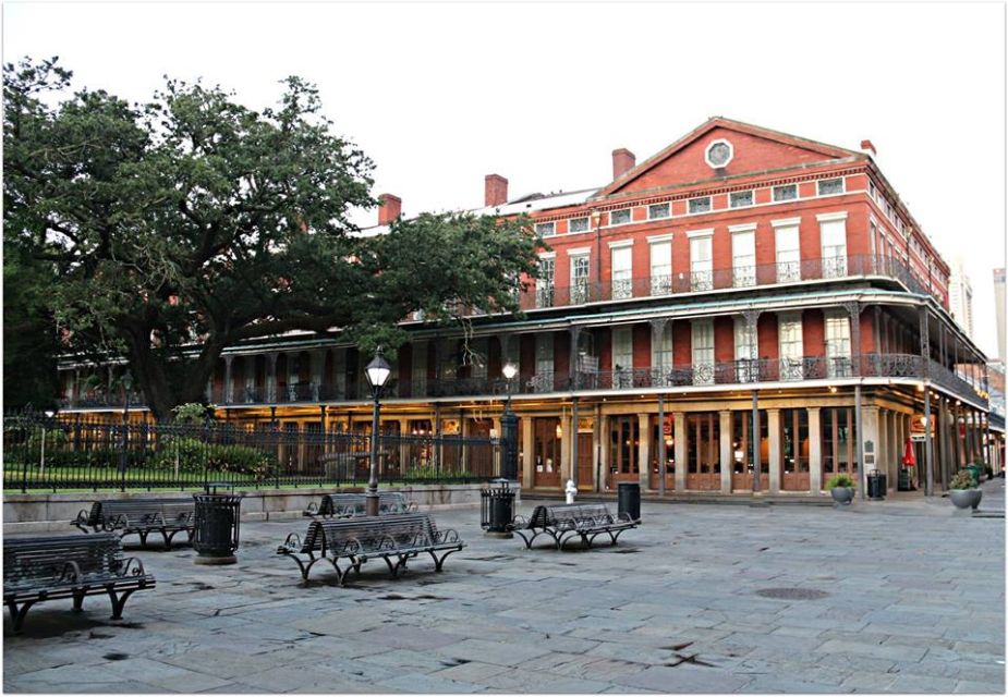 New Orleans Insider 2-Hour Walking Tour - Exploring the French Quarter and Beyond