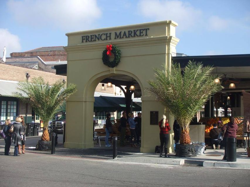 New Orleans Insider 2-Hour Walking Tour - Unique Local Spots and Signature Drinks