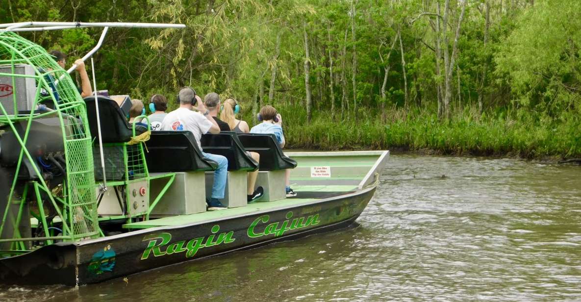 New Orleans: Oak Alley or Laura Plantation & Airboat Tour - The Airboat Adventure: Wildlife, Swamps & Speed