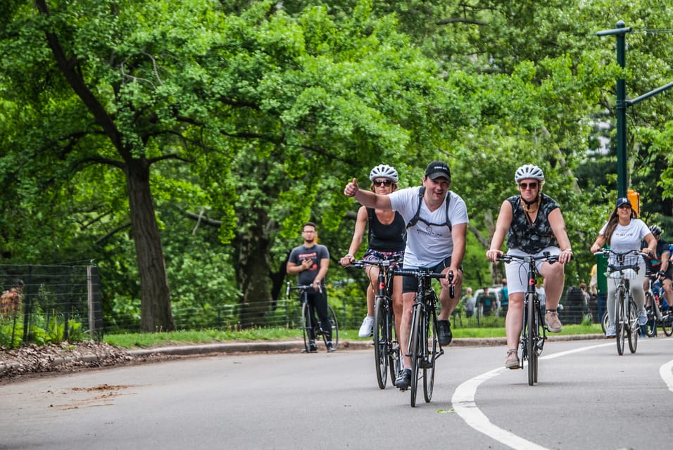 New York City: A Day in Manhattan Cycling Tour - Key Points