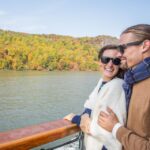 New York City: Afternoon Fall Foliage Lunch Cruise - The Experience: What to Expect on the Fall Foliage Lunch Cruise