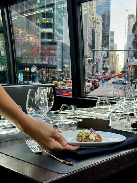 New York City: Bustronome Gourmet Dinner Tour - Key Points