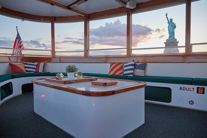 New York City Day Cruise by Statue of Liberty on Small Yacht - Key Points