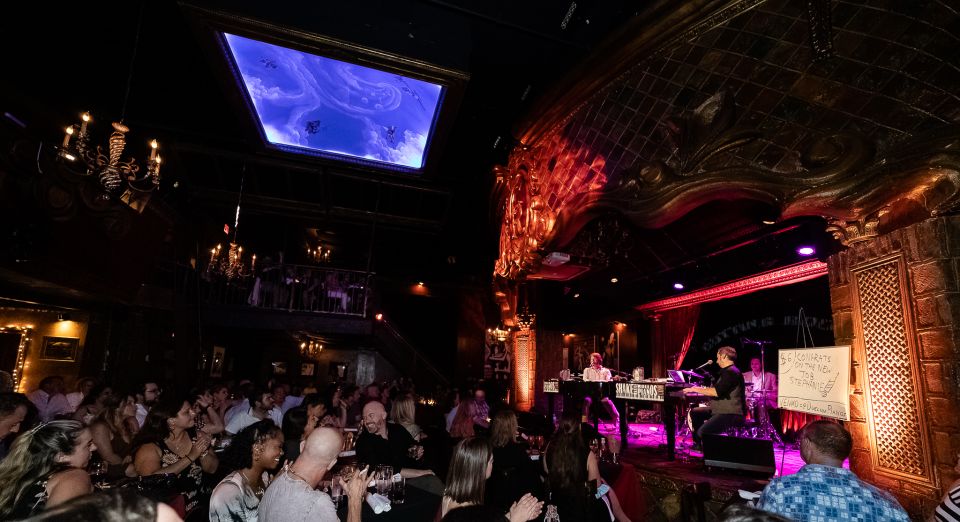 New York City: Dueling Pianos Show - What to Expect from the Dueling Pianos Show