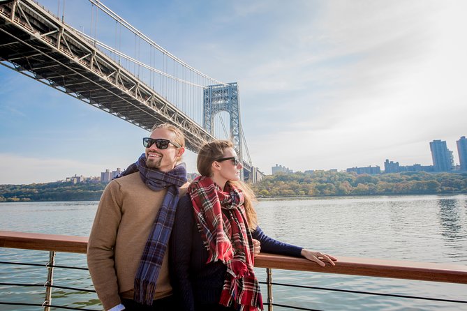 New York City Fall Foliage Brunch Cruise - Exploring the New York City Fall Foliage Brunch Cruise