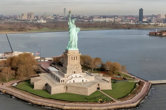 New York City Half Day Walking Tour with a Guide - Introduction