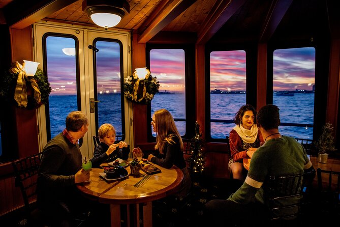 New York City Holiday Sunset Sightseeing Cruise - Key Points