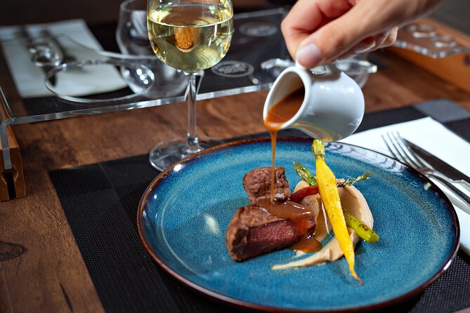 New York City Luxury 4-course Lunch Bus Tour - Authentic Traveler Insights