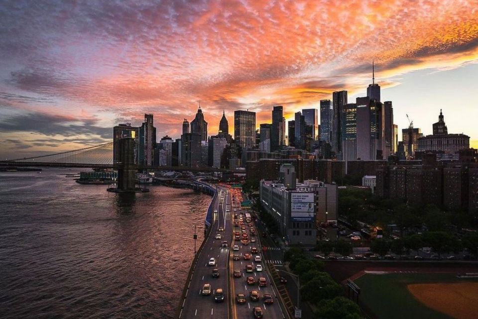New York City: Night Skyline Bus Tour with Pizza Slice - The Value of This Tour