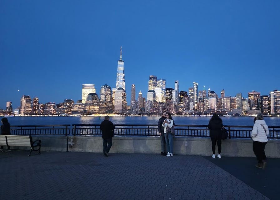 New York City Night Views - A panoramic hop-on-hop-off tour - Who Will Love This Tour?