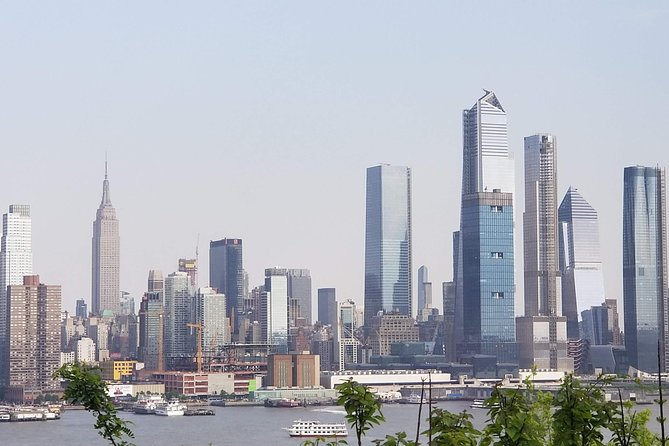 New York City Panoramic Skyline Tour - Transportation and Group Dynamics