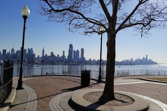 New York City Panoramic Skyline Tour - The Bottom Line: Who Will Love This Tour?