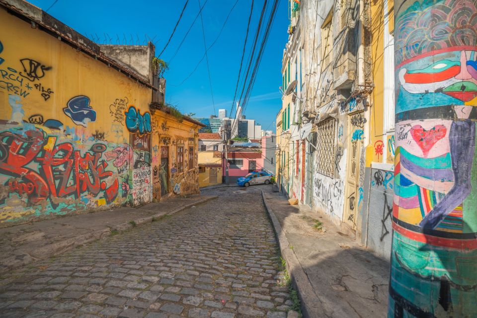 New York City : Private Street Art Walking Tour - The Neighborhoods and Murals You Might Encounter