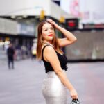 New York City: Solo or Couples Photoshoot in Times Square! - Who Should Consider This Experience?