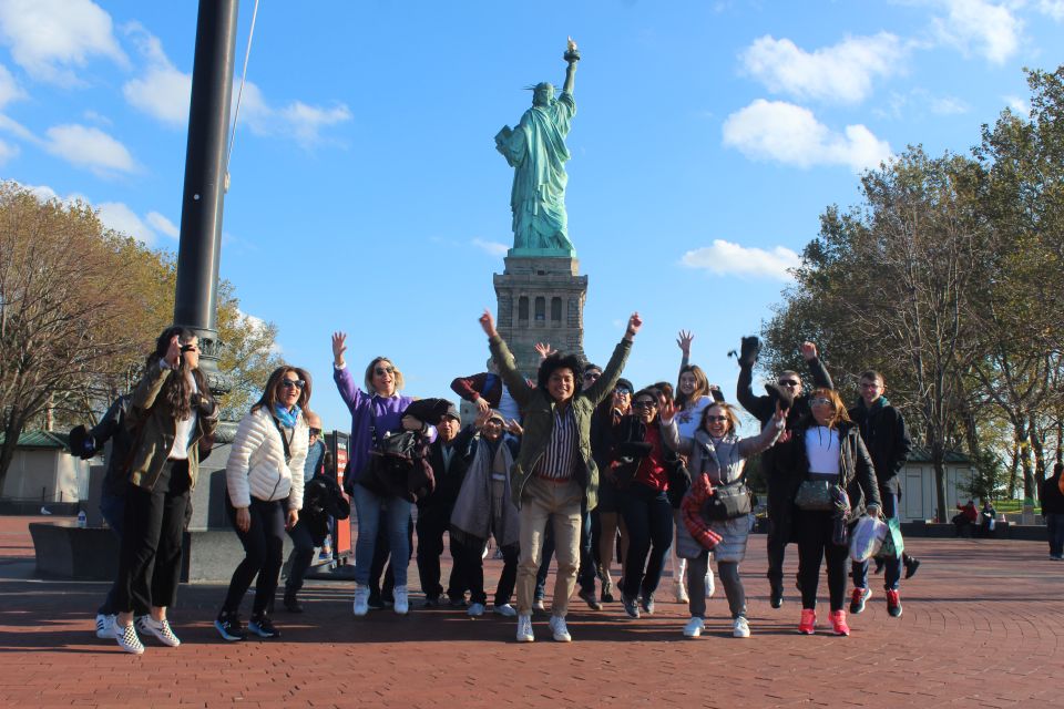 New York City: Statue of Liberty & Ellis Island Guided Tour - The Guide Experience