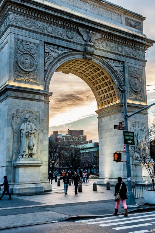 New York City: Via private SUV/VAN Highlights Tour. 13 max - The Experience: A Detailed Breakdown