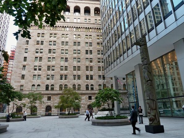 New York City's Financial District: A Self-Guided Audio Tour - Key Points