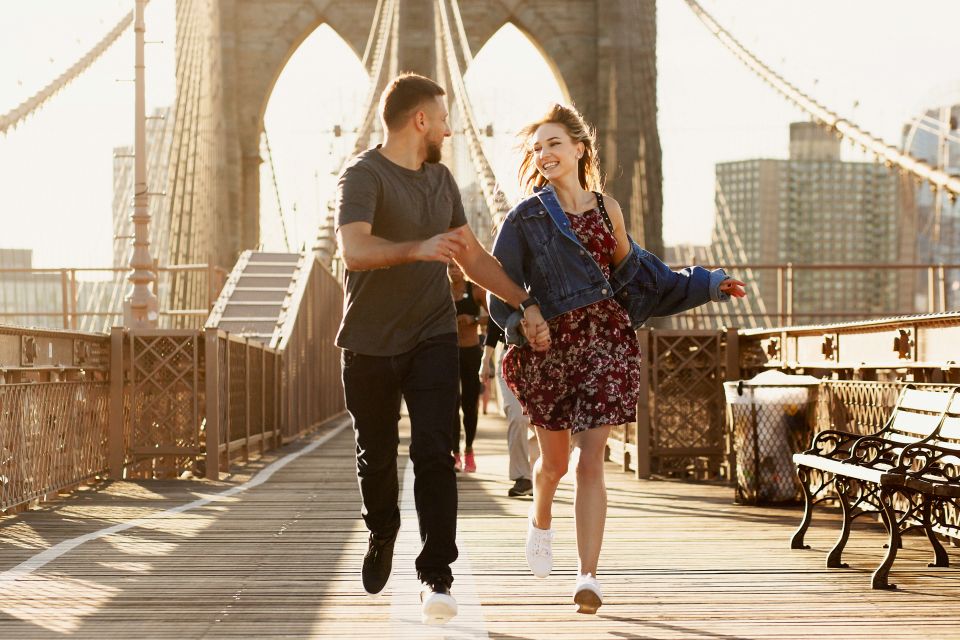 New York: Professional Photoshoot at Brooklyn Bridge - What You Can Expect from the Experience