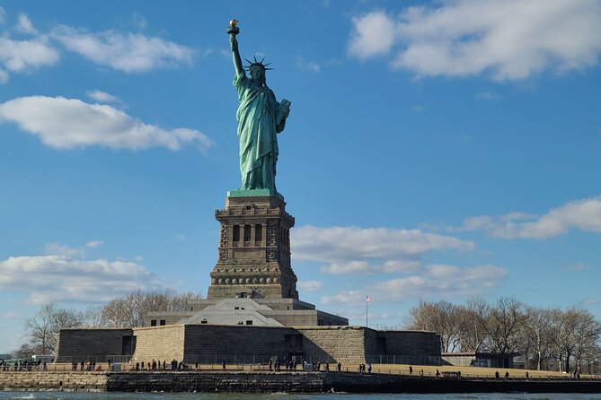 New York: Statue of Liberty Express Sightseeing Cruise - Experience quality and atmosphere
