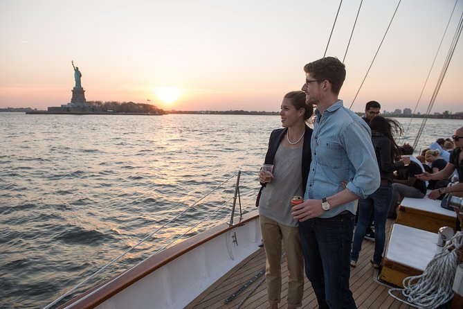 New York Sunset Schooner Cruise on the Hudson River - Authentic Guest Experiences