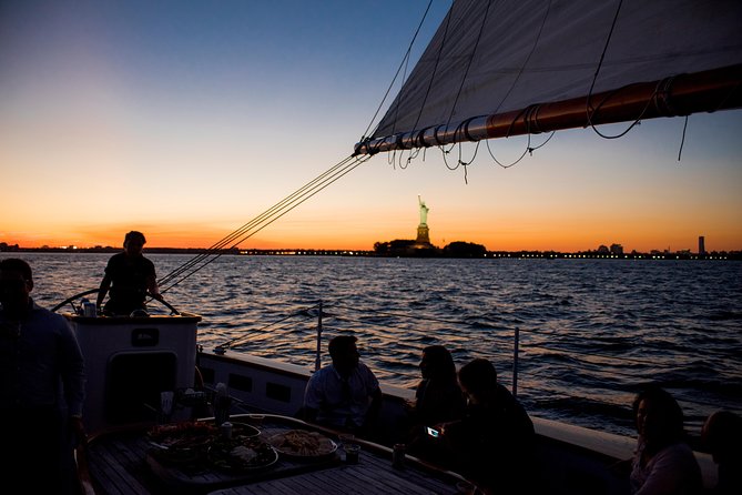 New York Sunset Schooner Cruise on the Hudson River - FAQ
