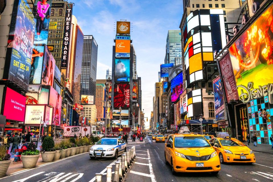 New York Wine Tasting Private Tour with Wine Expert - The 3-Hour Experience: Savor Wines and See New York