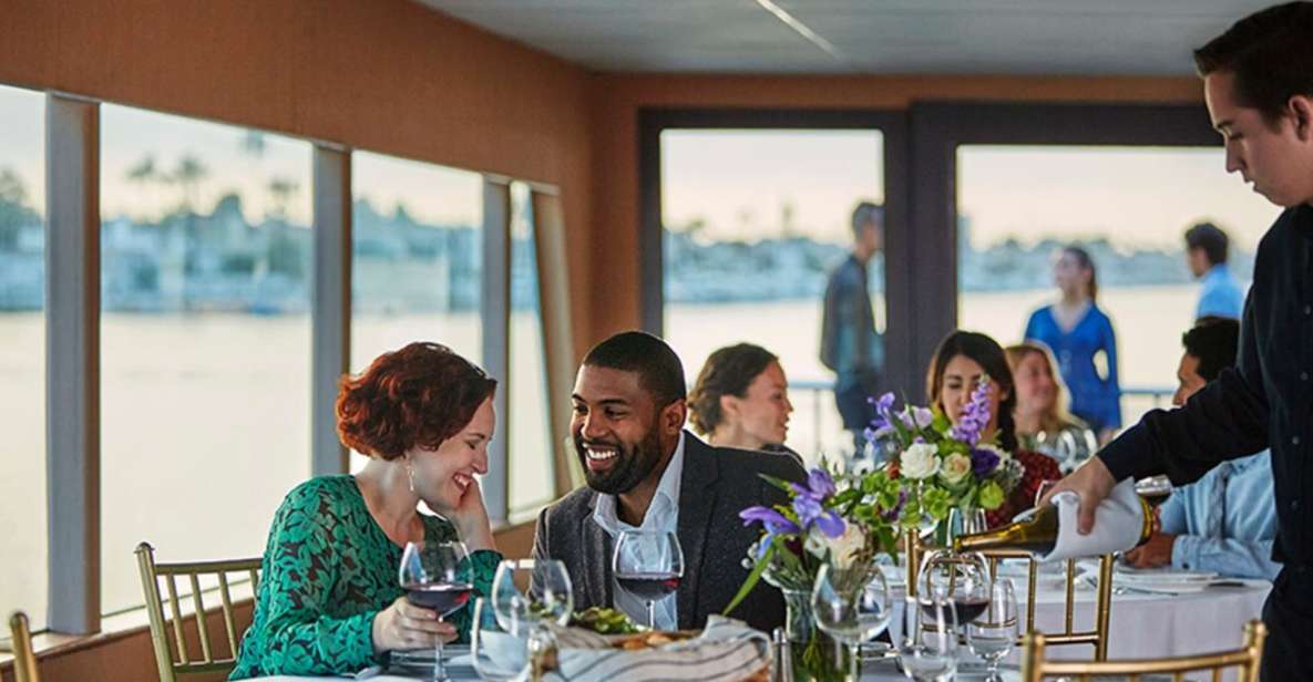 Newport Beach: City Cruises Weekend Dinner Cruise with DJ - The Itinerary and Sights