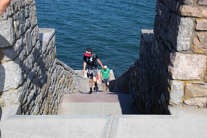 Newport Cliff Walk - Legends of the Gilded Age GPS Guided Audio Tour - The Sum Up