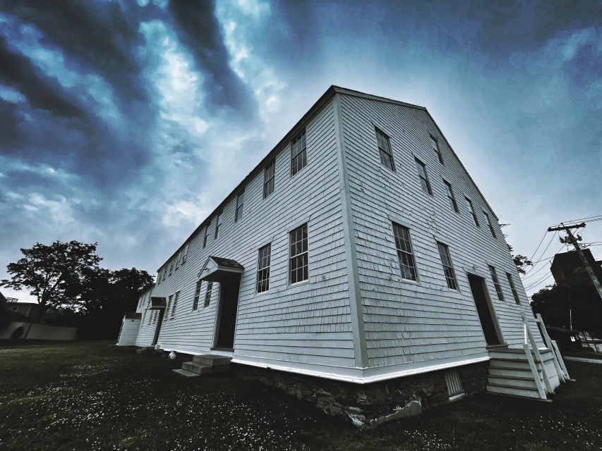 Newport Ghosts: Seaside Hauntings and Hags Tour - Who Would Love This Tour?
