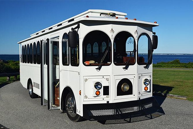 Newport Gilded Age Mansions Trolley Tour with Breakers Admission - Exploring Newport’s Gilded Age Mansions on a Trolley Tour