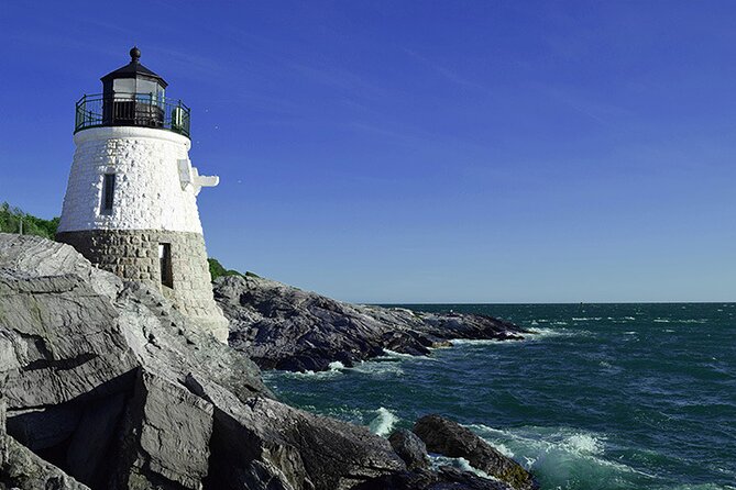 Newport Gilded Age Mansions Trolley Tour with Breakers Admission - Key Points