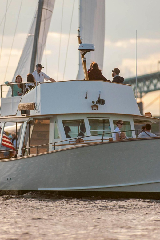 Newport, RI: Evening Cruise on Newport Harbor - The Onboard Experience & Atmosphere