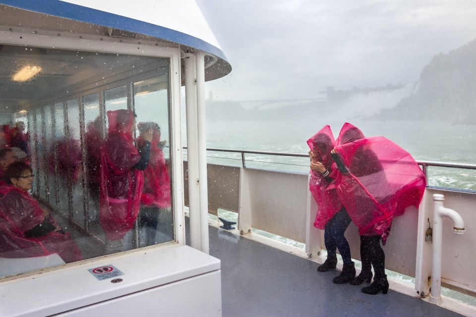 NF USA: Maid of the mist, Cave of the Winds, & Hotel Pickup - An In-Depth Look at the Niagara Falls Small-Group Tour