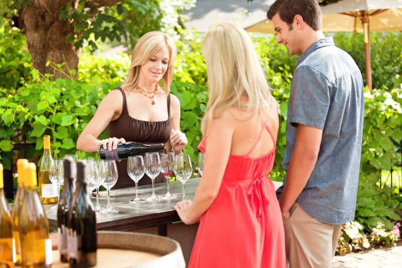 Niagara, Canada: Half-Day Winery Tour with Tastings - FAQs