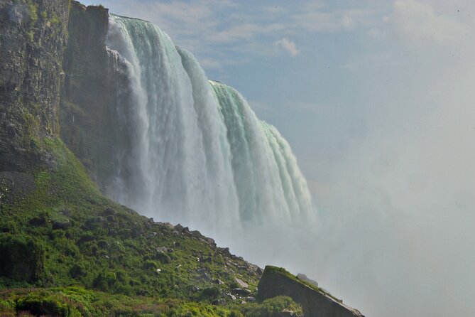 Niagara Falls Day Trip by Air includes Maid of the Mist Seasonal - A Highly Efficient Way to See Niagara Falls