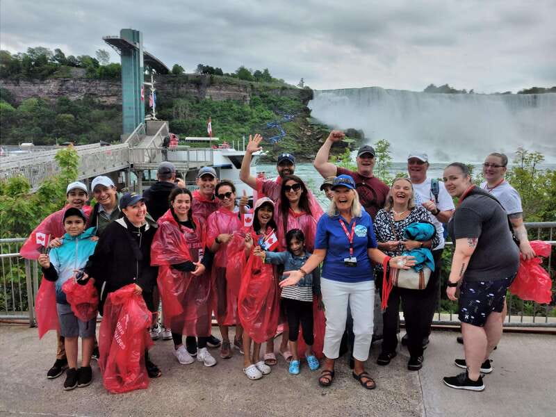 Niagara Falls: Guided Tour with Behind the Falls & Boat Ride - FAQ