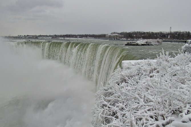 Niagara Falls Night Illumination Tour: Holiday Edition - Who Should Consider This Tour?