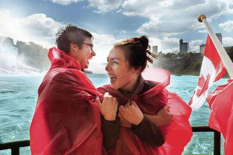 Niagara Falls Tour from Niagara Falls, Canada - An In-Depth Look at the Niagara Falls Tour