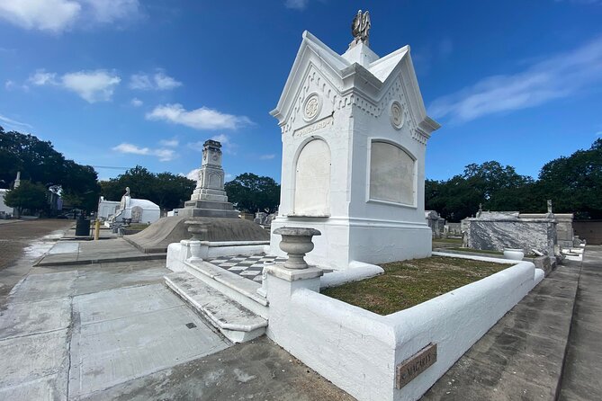 Night Cemetery Insiders Bus Tour- New Orleans - The Sum Up