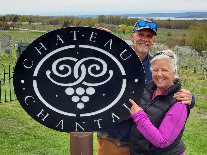 NON BUS Traverse City Old Mission Peninsula 4 Winery Tour - Why This Tour Stands Out