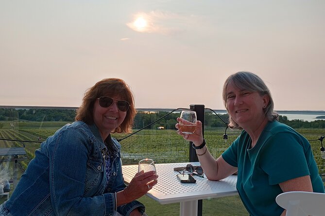 NON BUS Traverse City Old Mission Sunset Wine & Distillery Tour - FAQ