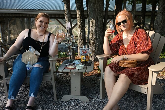 NON BUS Traverse City Singles Mingle Sunset Wine Distillery Tour - What to Expect from the Experience