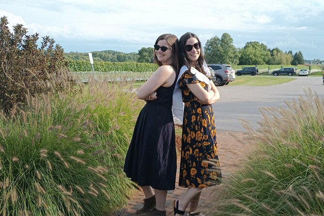 NON BUS Traverse City Singles Mingle Sunset Wine Distillery Tour - The Sum Up: Why Choose This Tour?